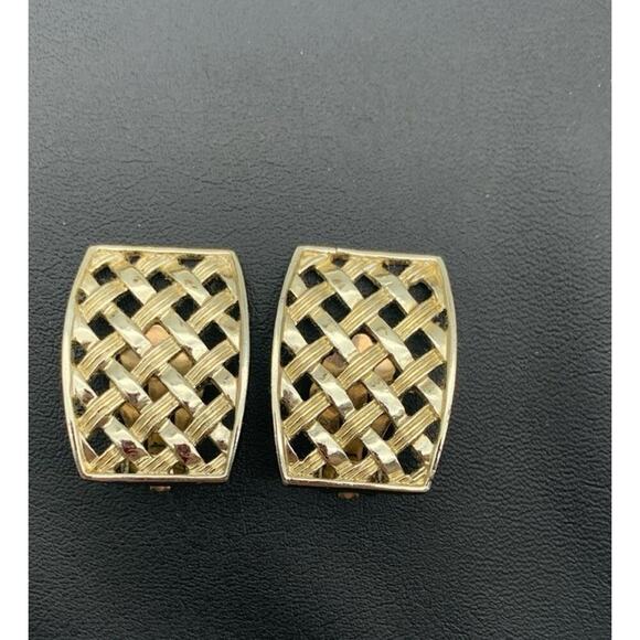 Sarah Coventry | Jewelry | Vintage Sarah Coventry Cosmopolitan Light ...